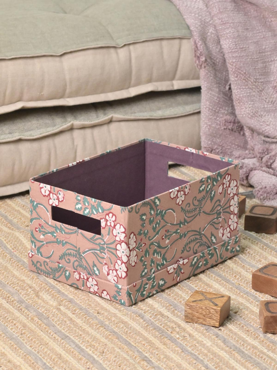 Classic Paper Flap Box – Needlesplay